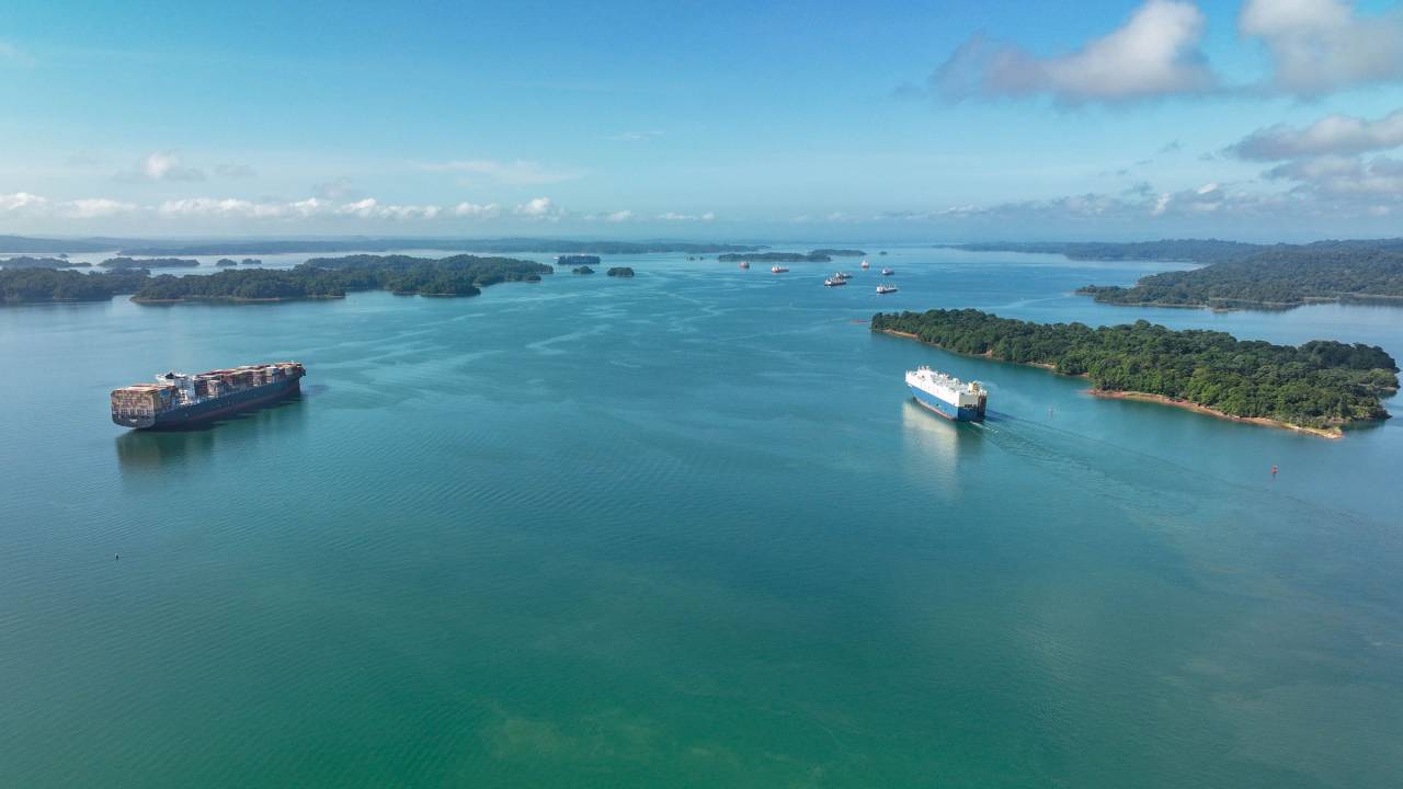 Fishing in Gatun Lake - Enjoy Panama